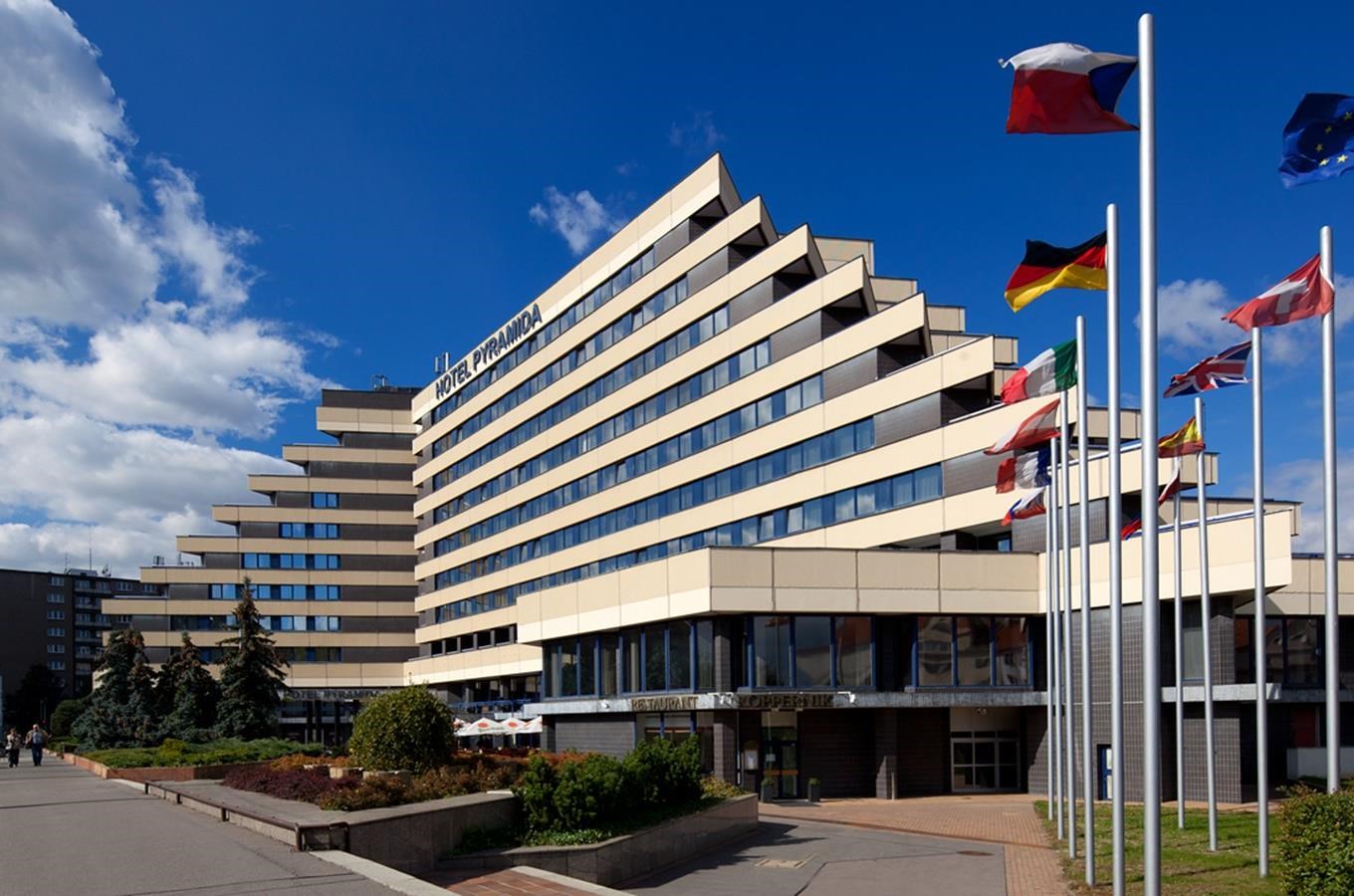 Kudy z nudy - Hotel Pyramida Praha