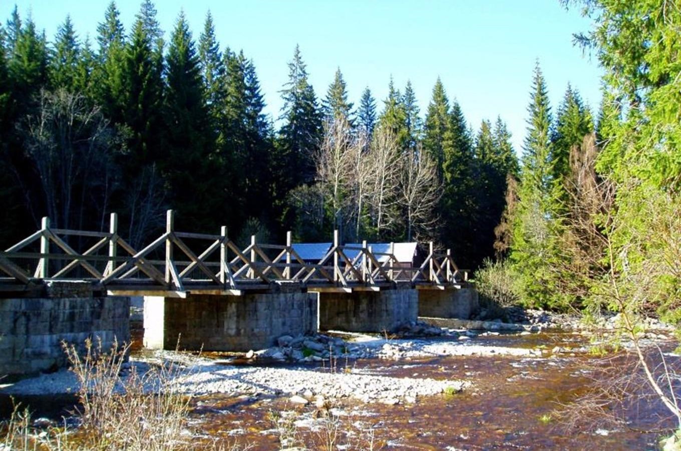 Kudy z nudy - Rechle - hradlový most u Modravy