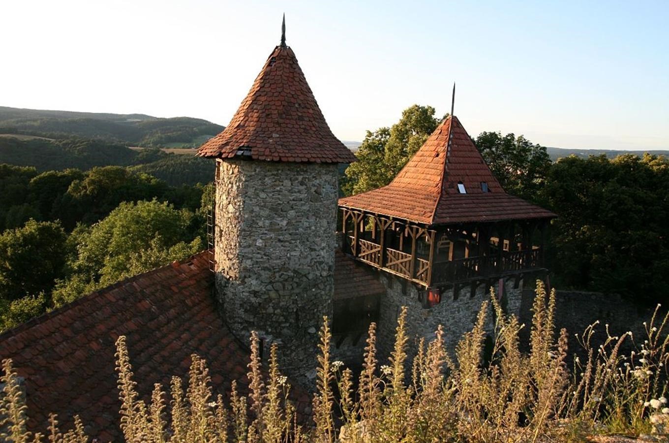 Kudy z nudy - Nový hrad u Adamova