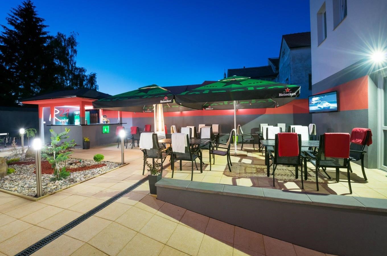 Kudy z nudy - Penzion a relax centrum Relax21