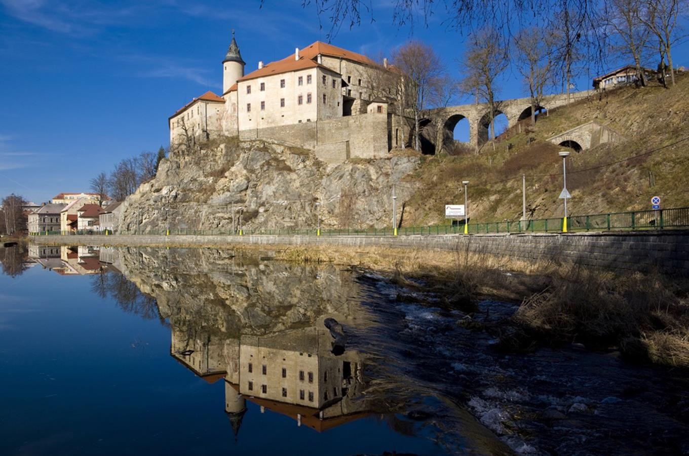 Kudy z nudy - Hrad Ledeč nad Sázavou - perla Posázaví