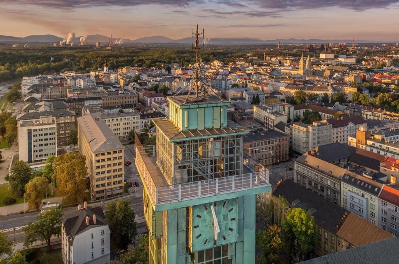 Kudy z nudy - Nová radnice Ostrava - vyhlídka z radniční věže v Ostravě