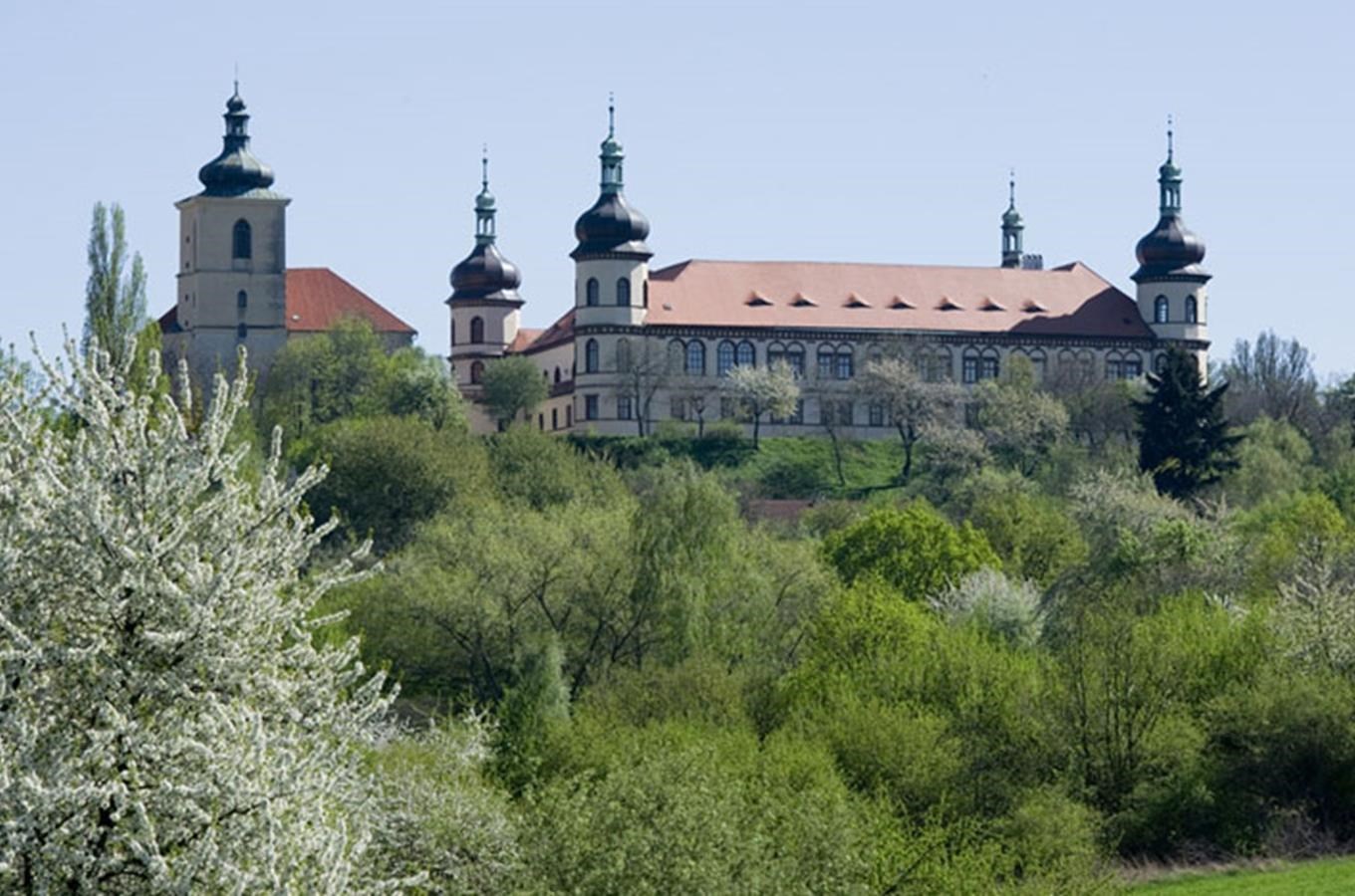Kudy z nudy - Zámek Kostelec nad Černými lesy