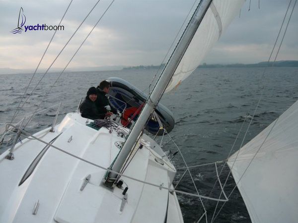 Kudy z nudy - Jachting na Lipně - pronájem kajutových plachetnic na lipenském jezeře