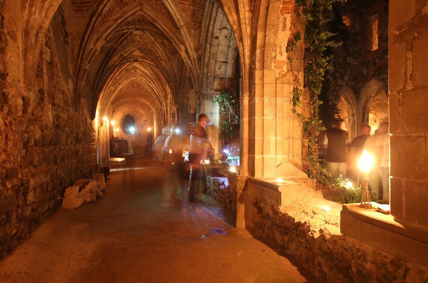 Kudy z nudy - Noční prohlídka kláštera Rosa coeli