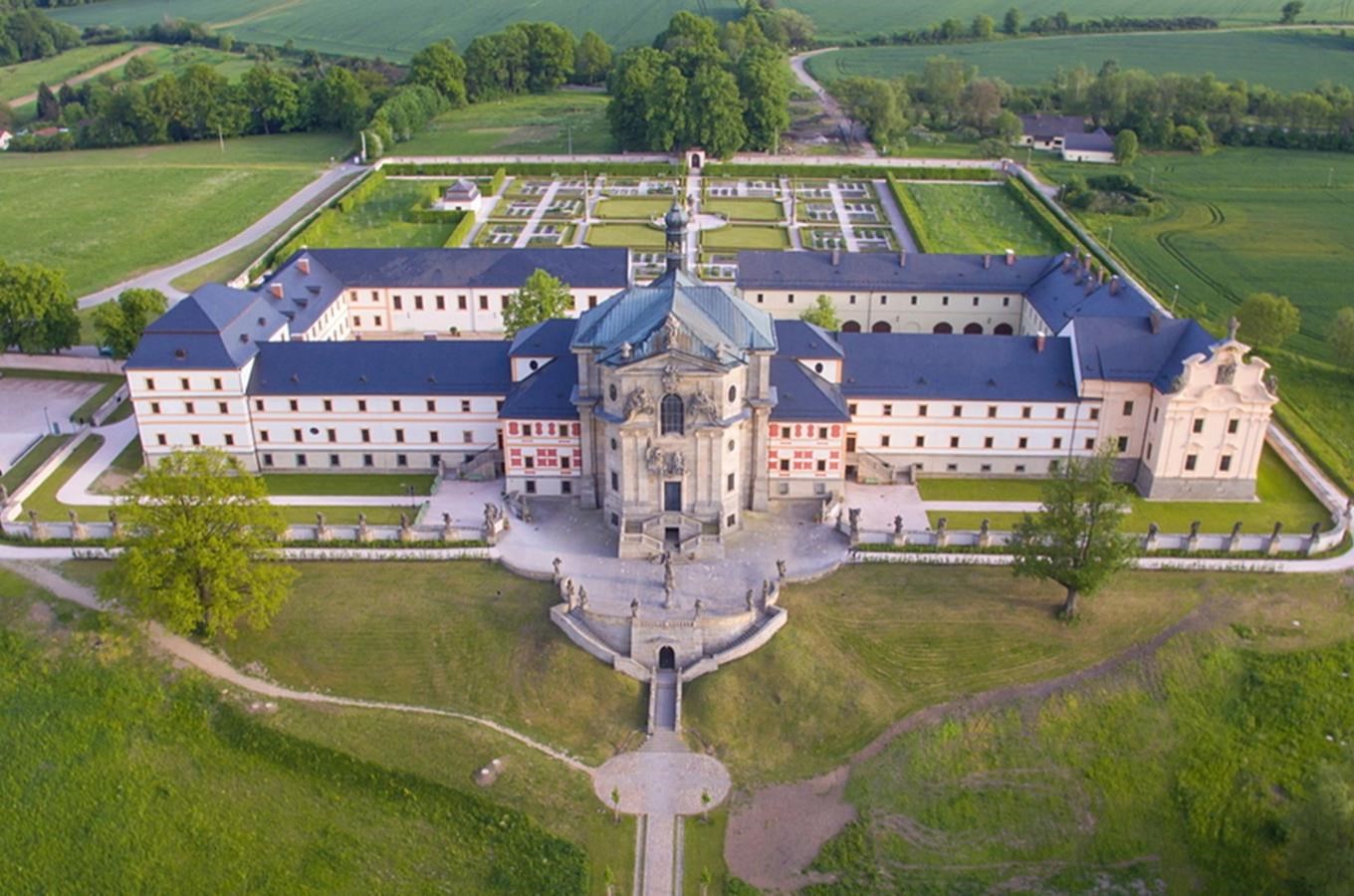 Kudy z nudy - Hospital Kuks - zcela ojedinělá barokní architektura