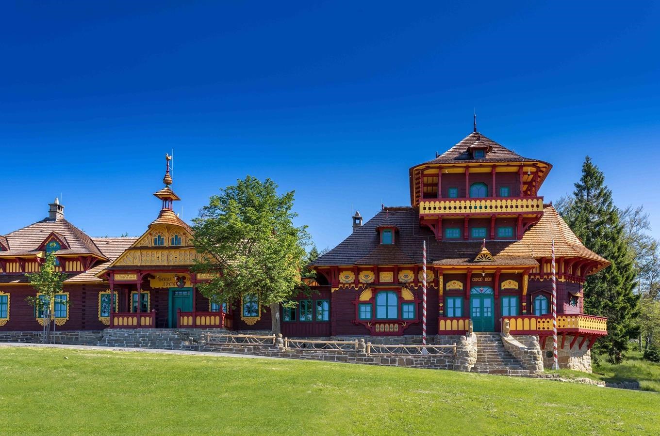 Kudy z nudy - Pustevny – útulny Libušín a Maměnka