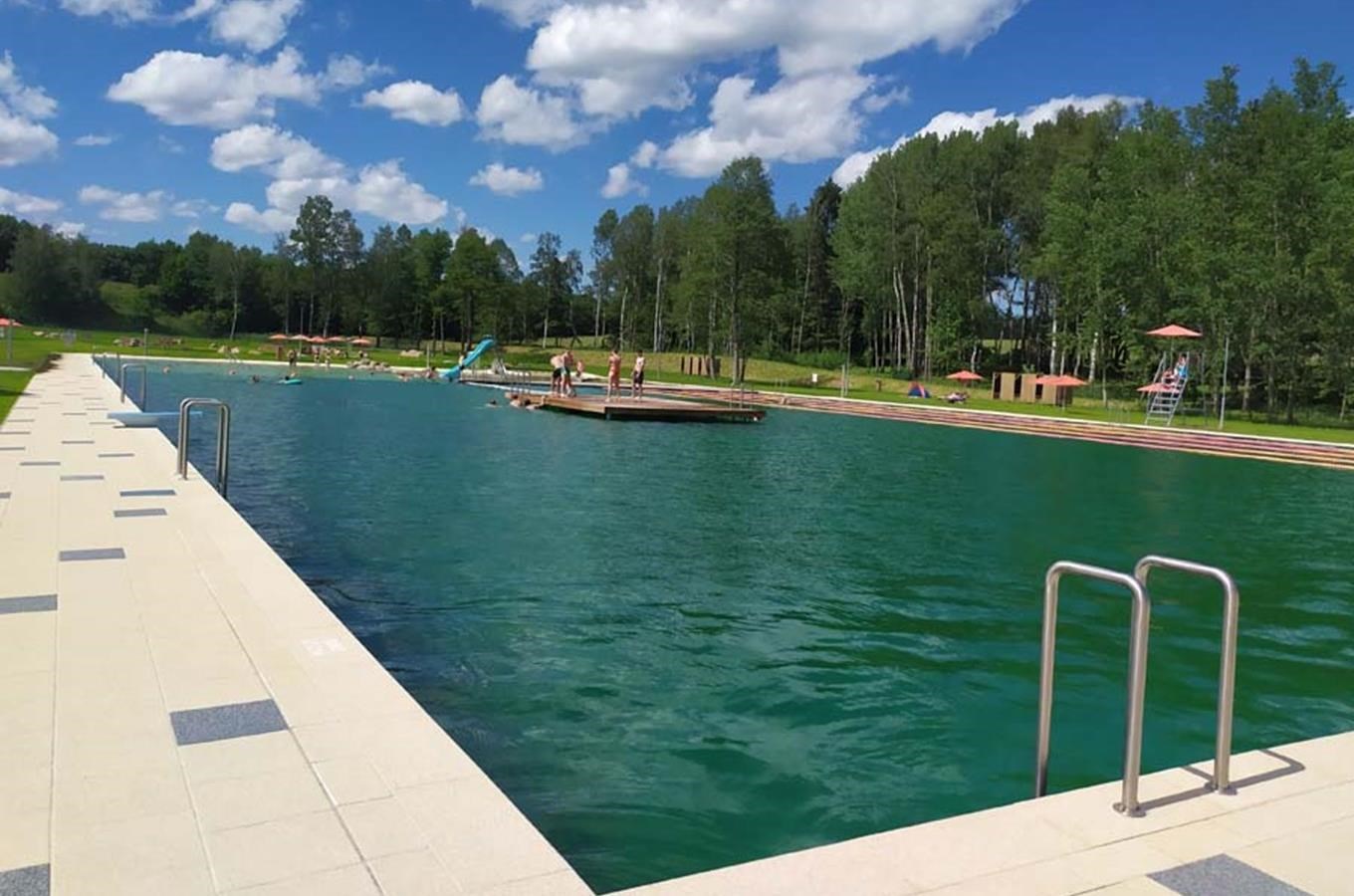 Kudy z nudy - Přírodní koupací biotop v Hlinsku