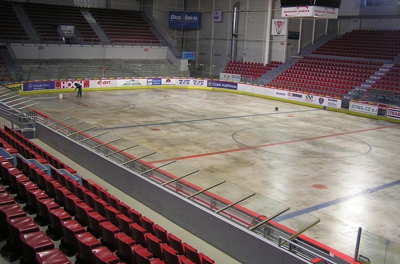 Kudy z nudy - Zimní stadion České Budějovice - Budvar aréna
