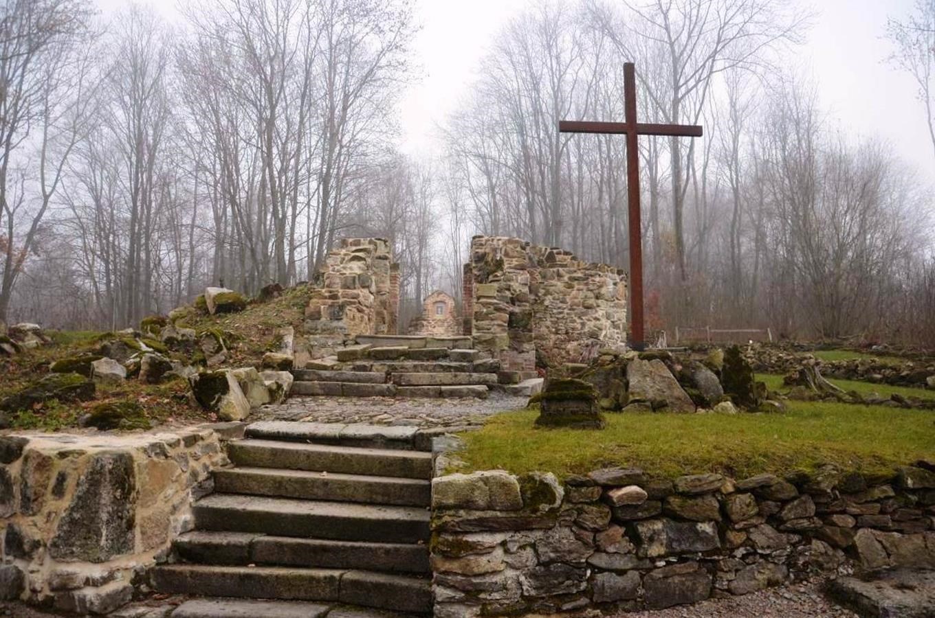 Kudy z nudy - Bývalá obec Lučina u Nemanic