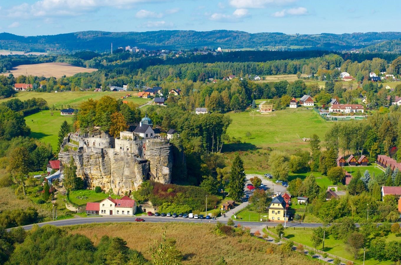 Kudy z nudy - Skalní hrad a poustevna Sloup